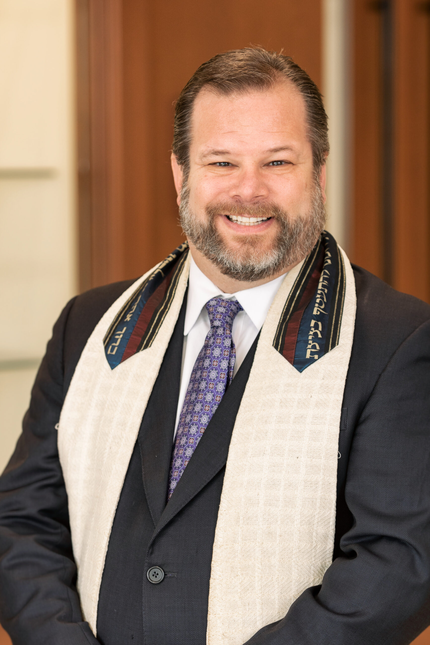 Meet Our Clergy | Congregation Shaare Emeth